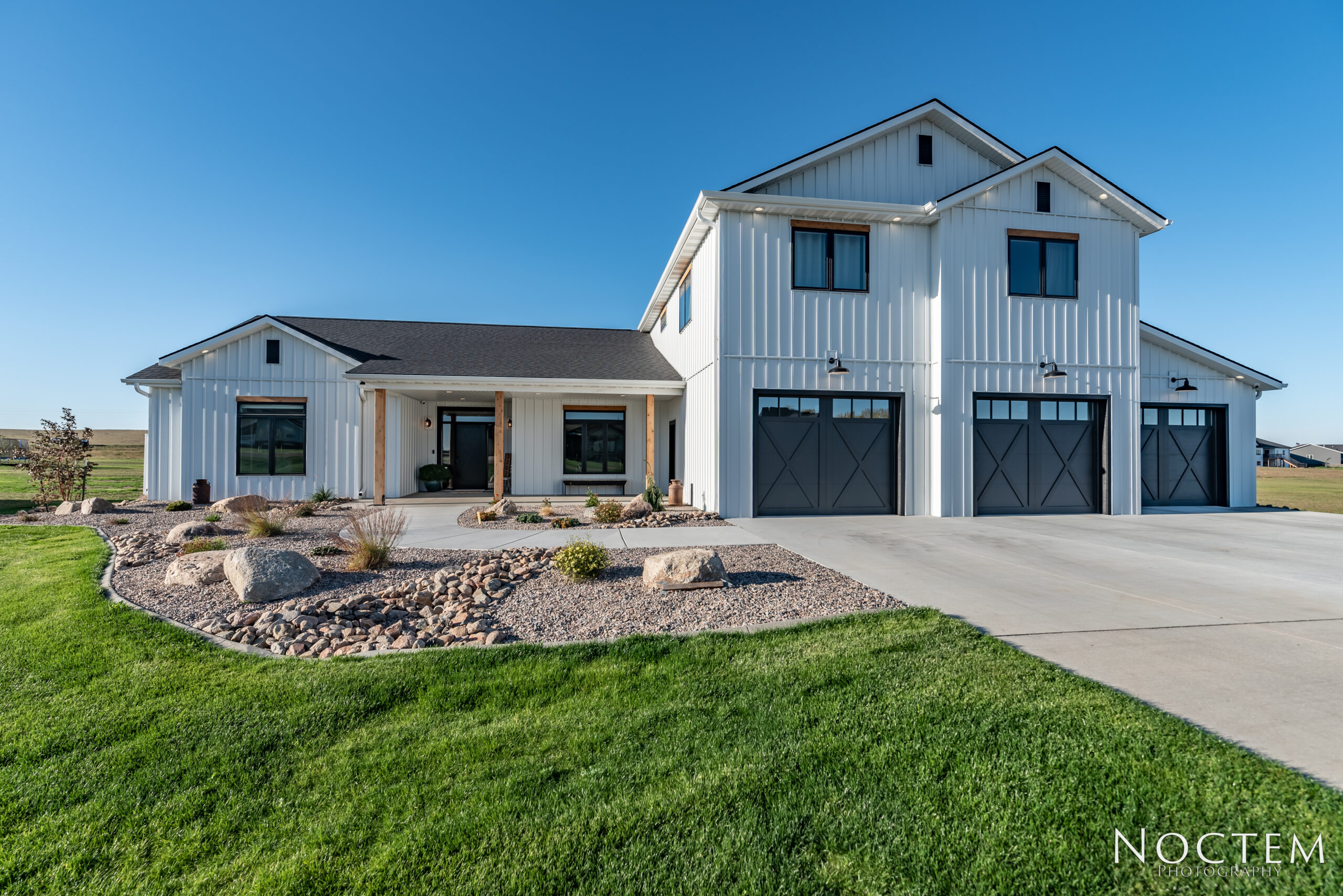 Stablehaus - Epic Built